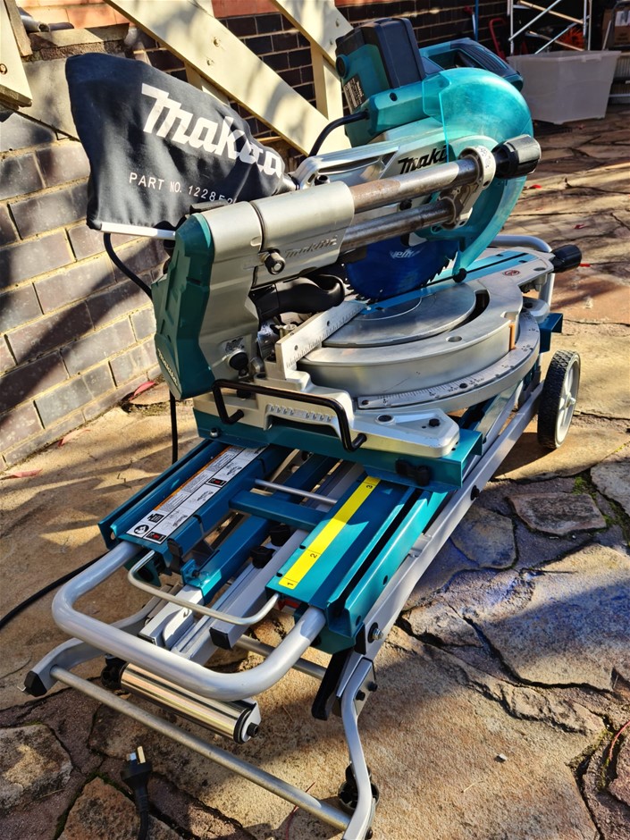 Makita LS1019-AWST06 1510W 260mm (10-1/4") Slide Compound Saw Auction ...