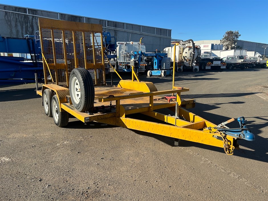 2018 Pakenham Trailers Machine Tandem Plant Trailer Auction (0002 ...