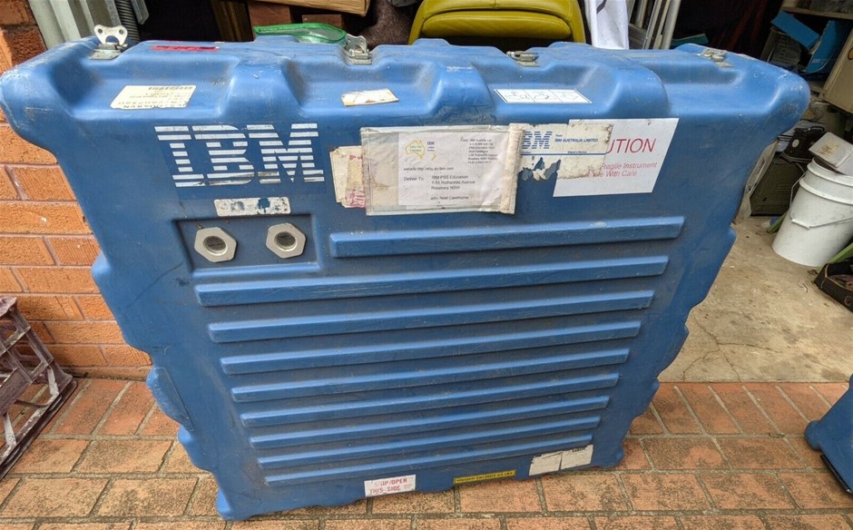 IBM Hardigg Pelican Road Hard Case Server 90 x 100 x 28cm Auction (0037 ...