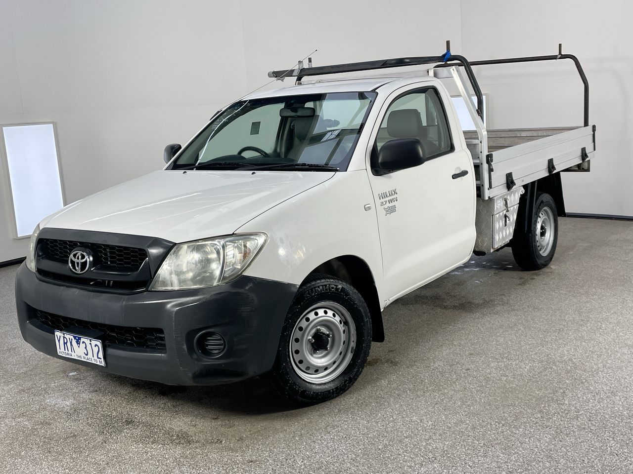 2011 Toyota Hilux 4X2 WORKMATE TGN16R Automatic Cab Chassis Auction ...