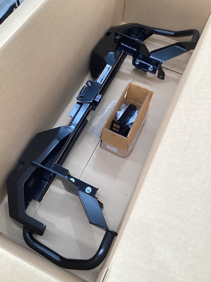 Ironman 4x4 RTB074 Rear Step Towbar Auction (0019-3029947) | Grays ...