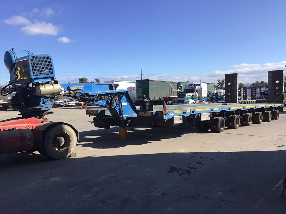 2011 Drake 8x8 (6+2) Widening Steerable Extendable Low Loader Trailer ...