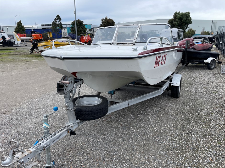 GLASTRON V156- NO RESERVE Auction (0001-20020914) | Grays Australia