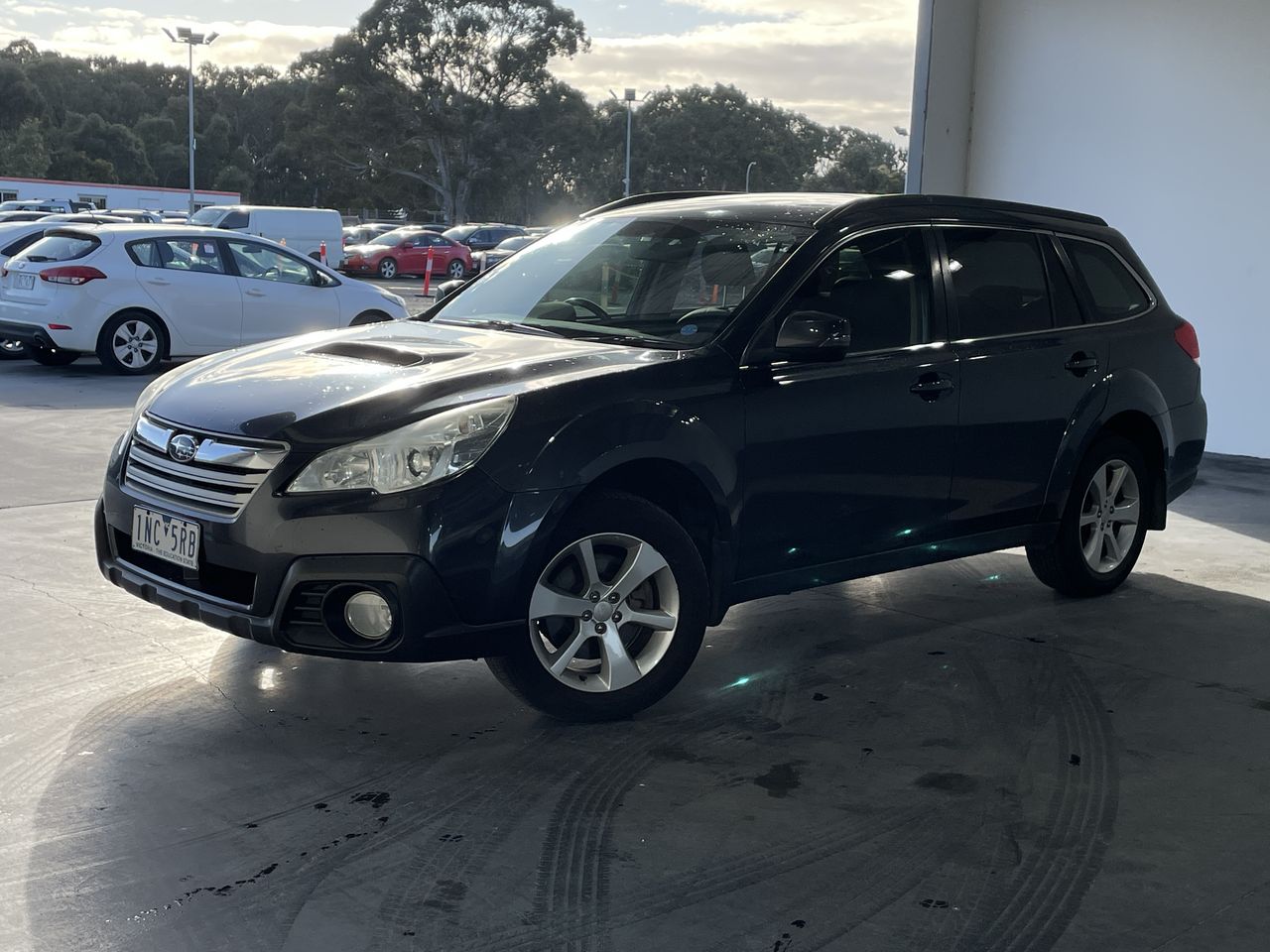 2013 Subaru Outback 2.0D Premium B5A Turbo Diesel CVT Wagon Auction ...