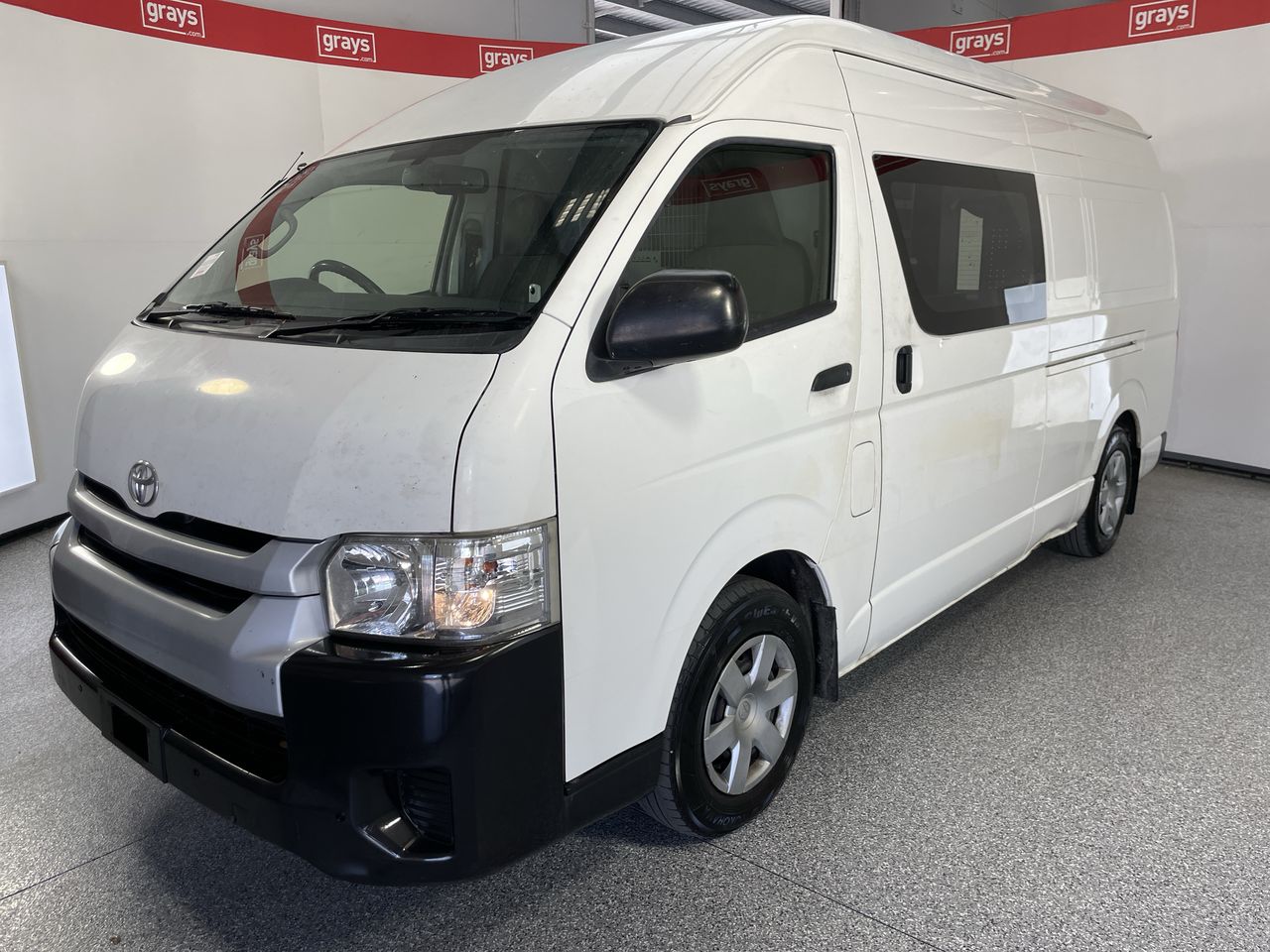 2016 Toyota HiAce SUPER LWB KDH221R Turbo Diesel Automatic Van Auction ...