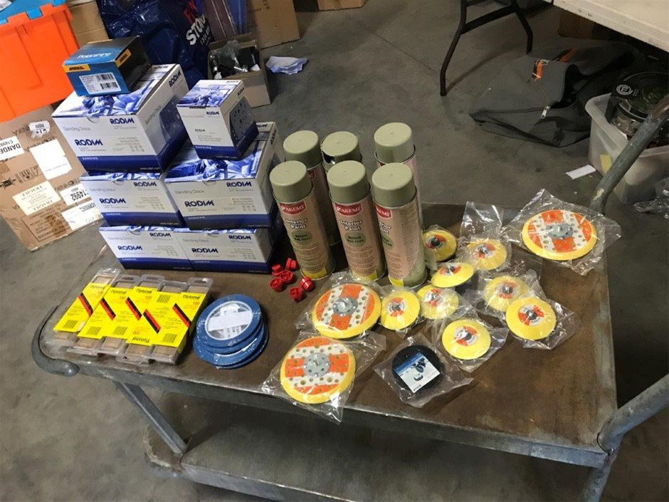 A Quantity of Panel Shop Parts Auction (0140-3029900) | Grays Australia