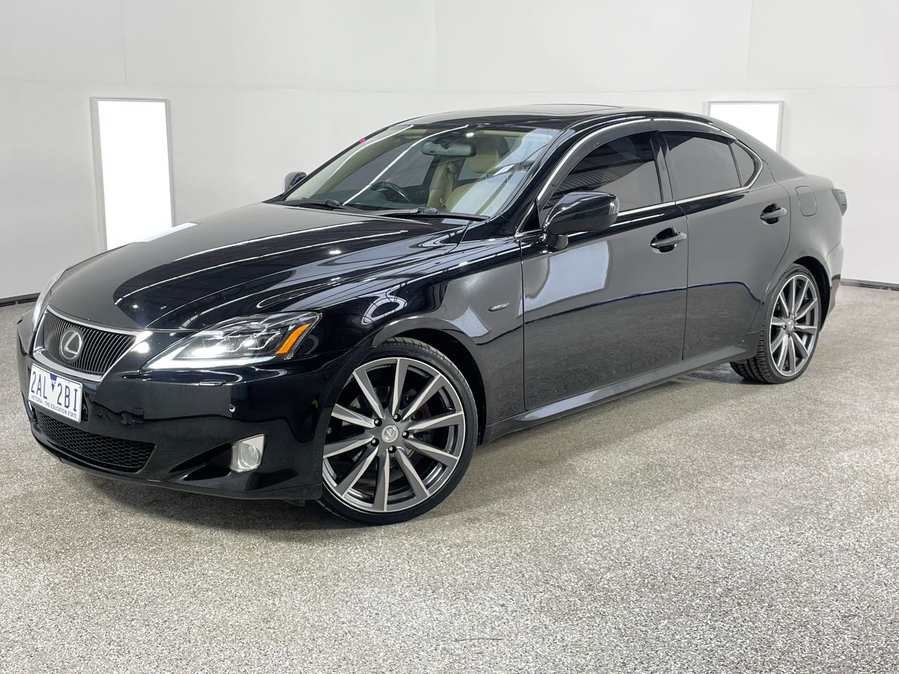 2005 Lexus IS IS250 Sports Luxury Automatic Sedan Auction (0001 ...