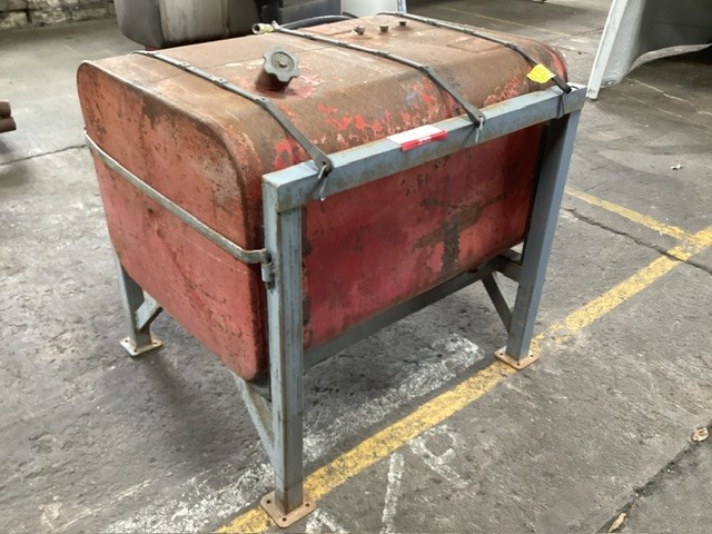 Metal Fuel Cell On Stand Auction (0047-8019089) | Grays Australia