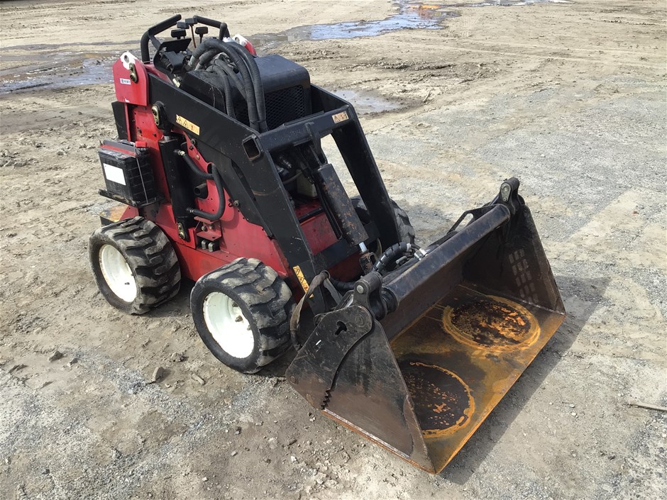 Mini Loader Auction (0002-7053271) | Grays Australia