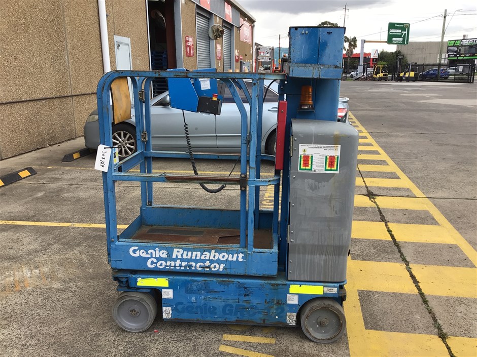 2015 Genie GRC-12 Vertical Man Lift Auction (0078-5057917) | Grays ...