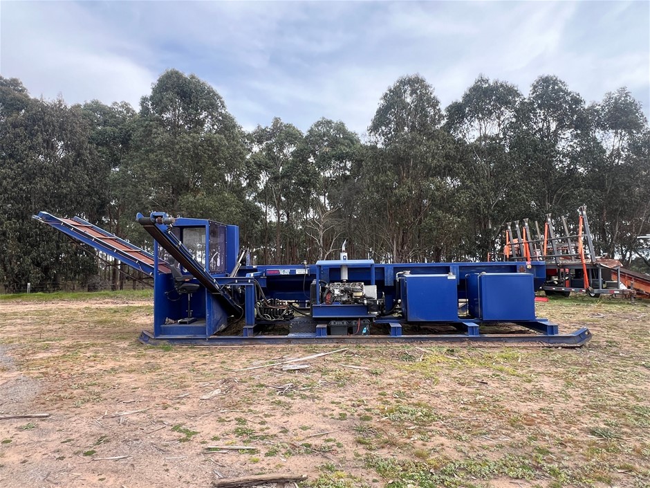 Firewood Docking Saw and Log Decker Auction (0067-3030010) | Grays ...