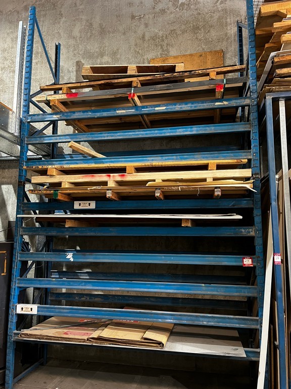 Old Style Acrow One Bay of Pallet Racking Auction (0029-5057007 ...