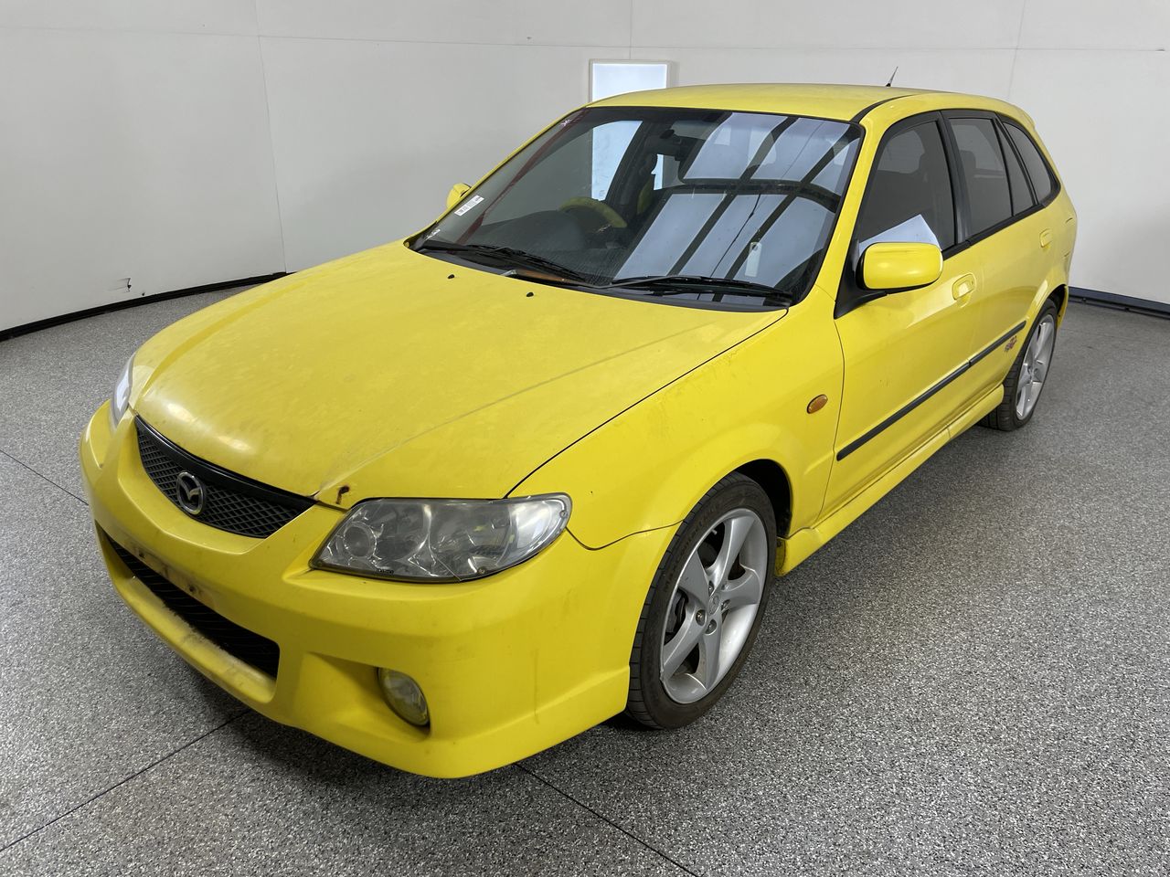 2001 Mazda 323 ASTINA SP20 BJ Manual Hatchback Auction (0001-50511505 ...