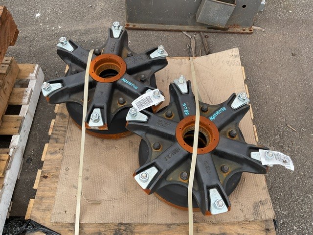 Pair of Truck Spider Rims Auction (0026-9053701) | Grays Australia