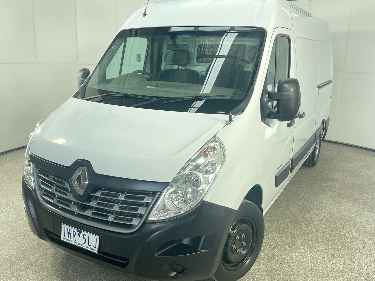 2014 Renault Master MWB MID ROOF Turbo Diesel Automatic Van Auction ...
