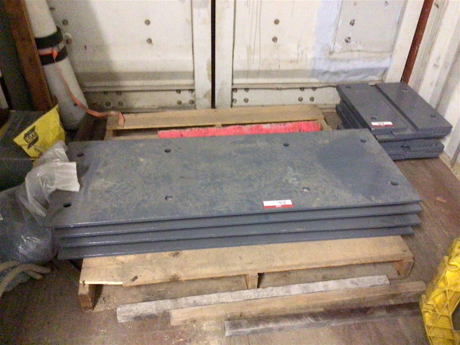 Part Pallet Steel Bridge Plates Auction (0918-7053984) | Grays Australia
