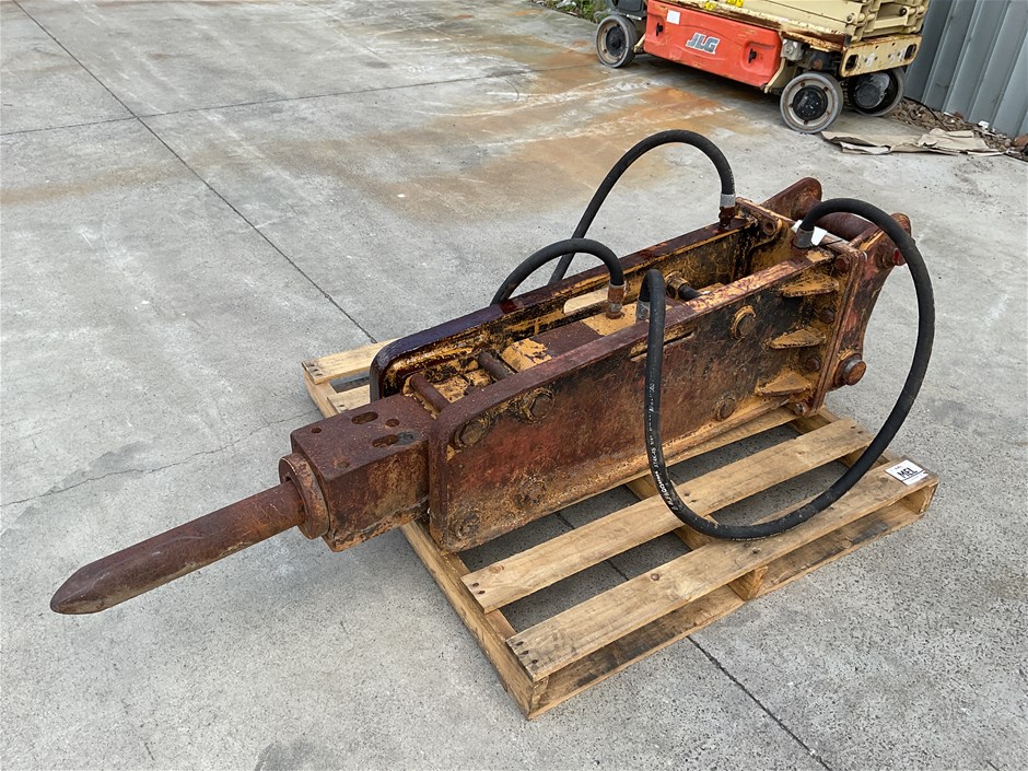 Hydraulic Hammer/Rock Breaker Attachment Auction (0136-5057793) | Grays ...