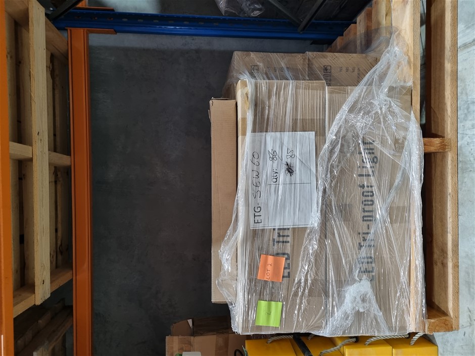 Pallet of 2FT Vandal Resistant Batten Lights - Approx 85 units Auction ...