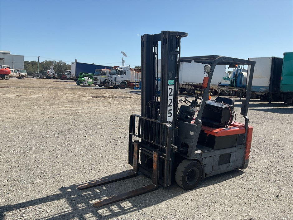 Toyota 5FBE18 Counterbalance Forklift Auction (0200-7054115) | Grays ...