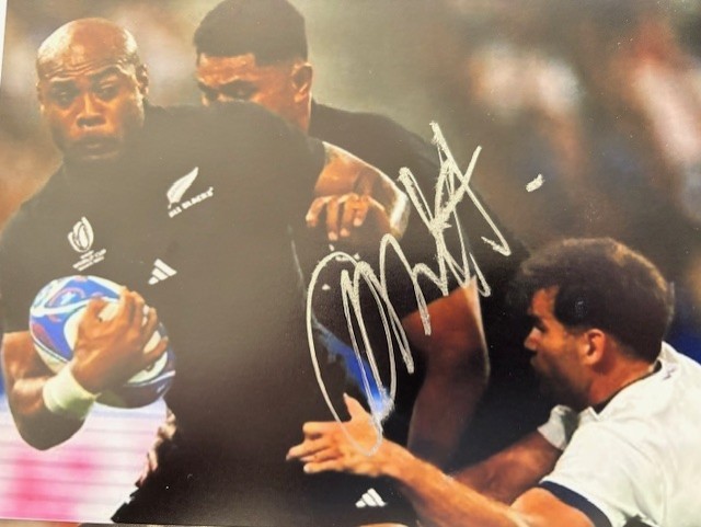 ALL BLACKS WING MARK TELEA SIGNED PHOTO Auction (0021-2560889) | Grays ...