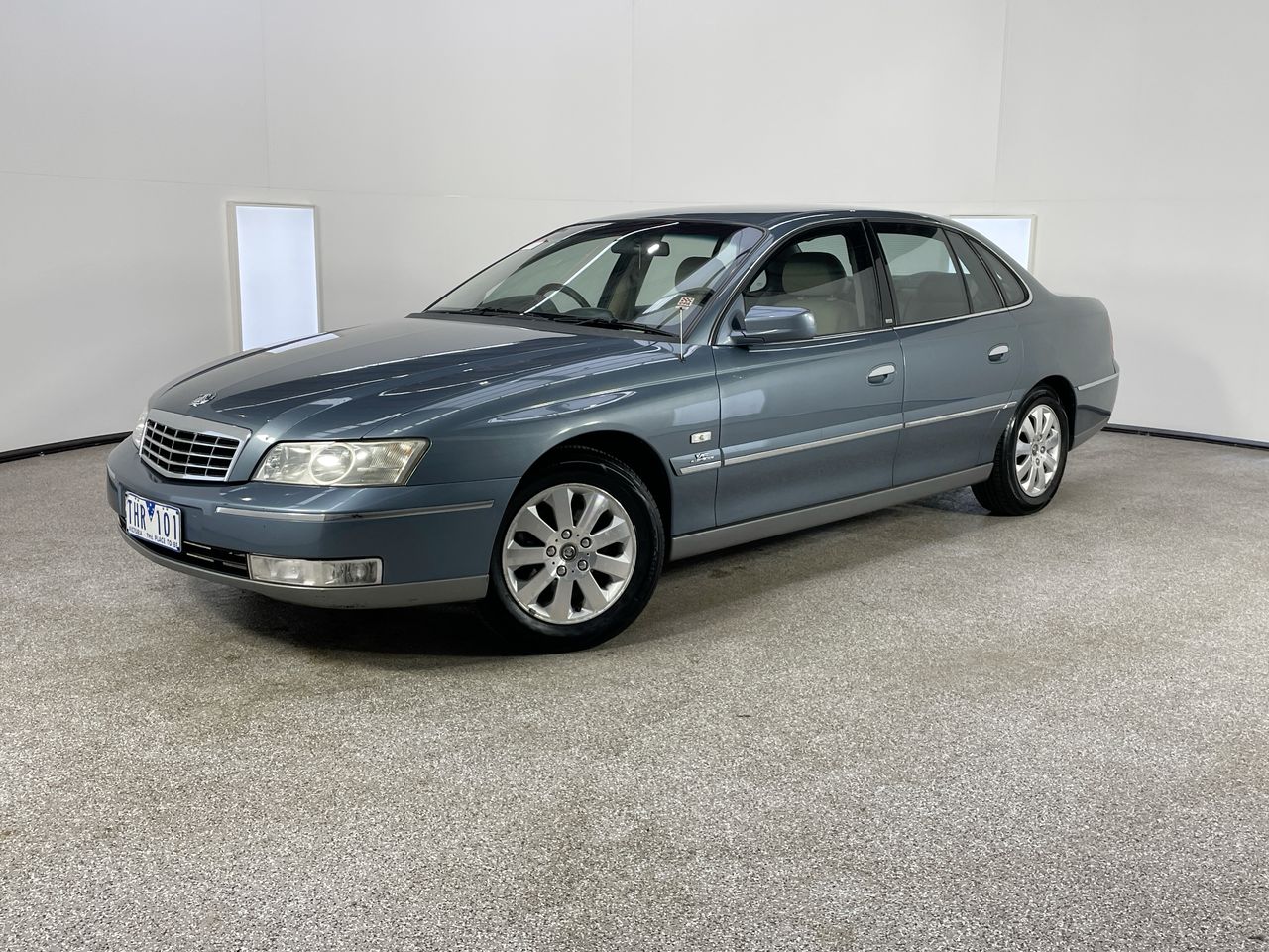 2004 Holden Statesman WL Automatic Sedan Auction (0001-21036527 ...