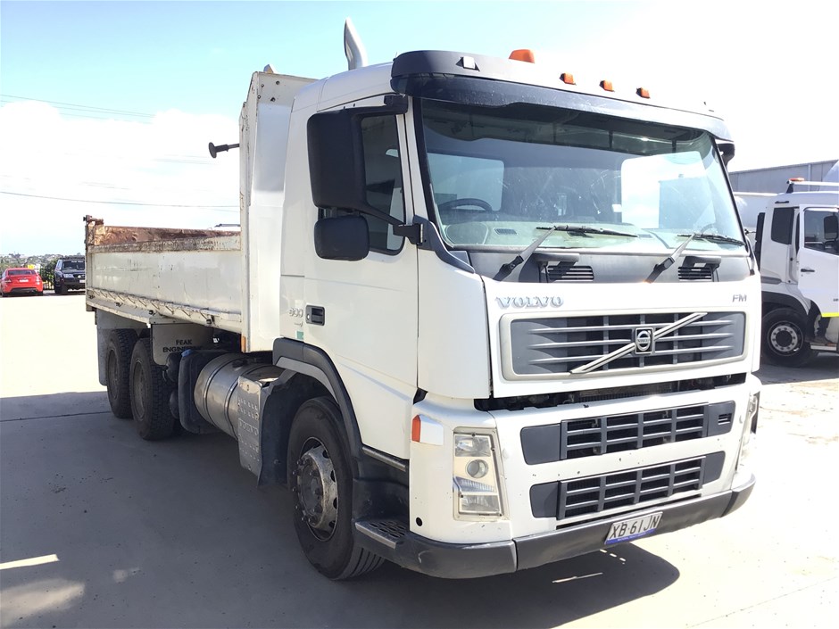 2008 Volvo FM MK2 300 Euro 4 6 x 4 Tipper Truck Auction (0016-7054111 ...