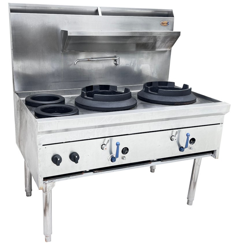SUPERTRON 2W14R-2R7, 2 WOKS & 2 BURNERS Auction (0024-5057840) | Grays ...