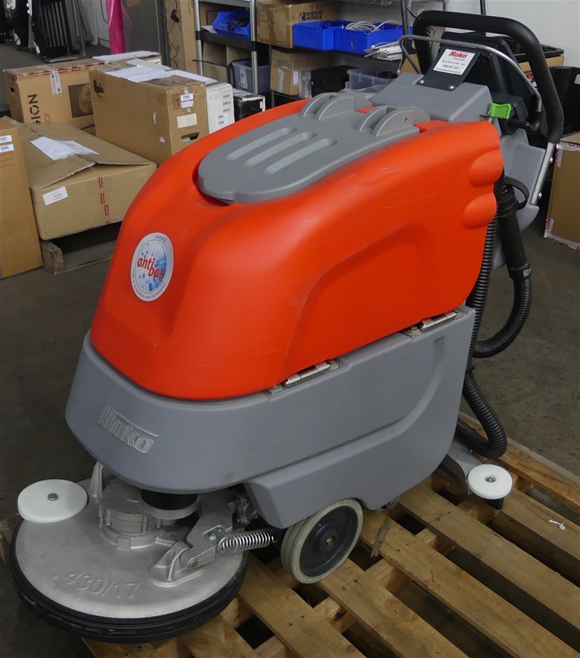 Hako Scrubmaster B30 43CM AUTO SCRUBBER Floor Sweeper Auction (0003 ...