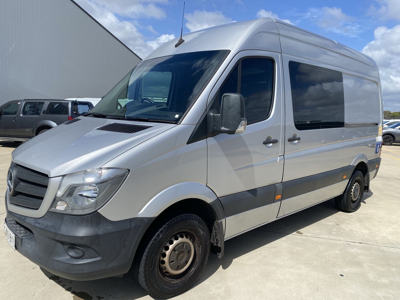 Mercedes Benz Sprinter 319 CDI MWB L/ROOF Turbo Diesel Automatic Van ...
