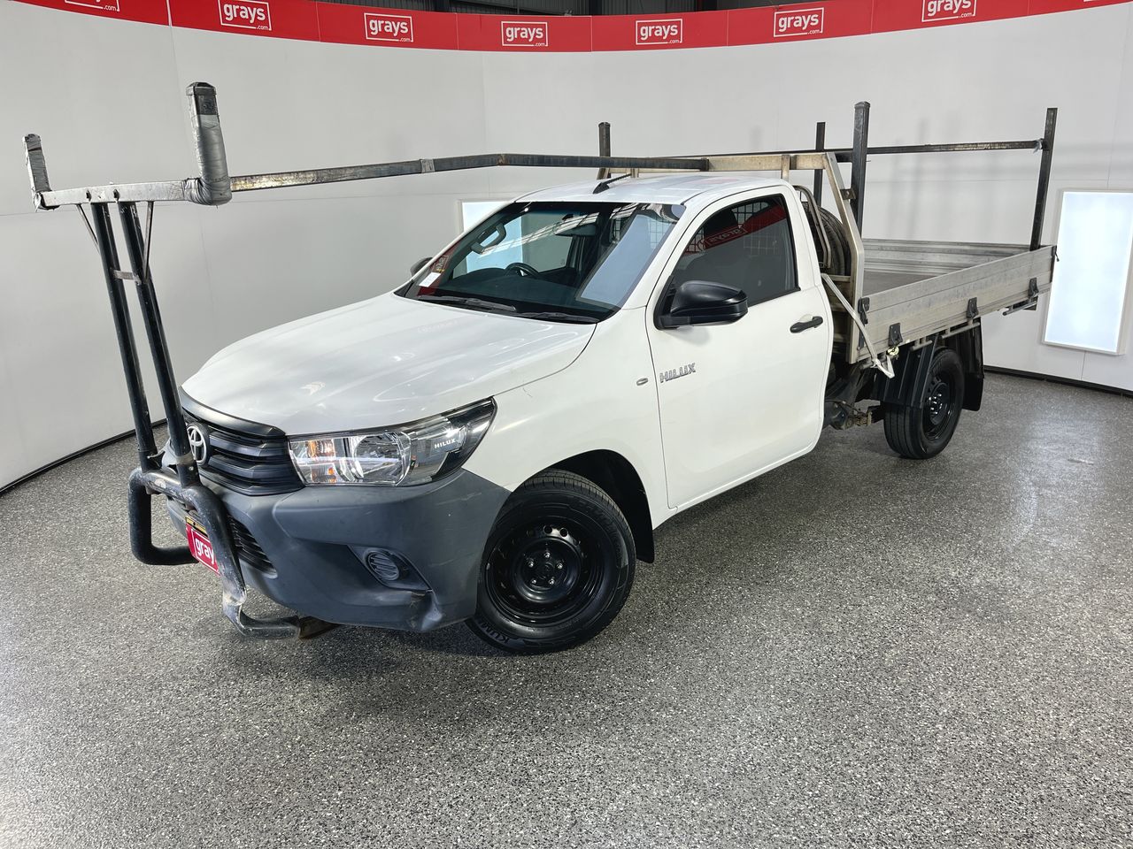 2016 Toyota Hilux 4X2 WORKMATE TGN121R Manual Cab Chassis Auction (0001 ...