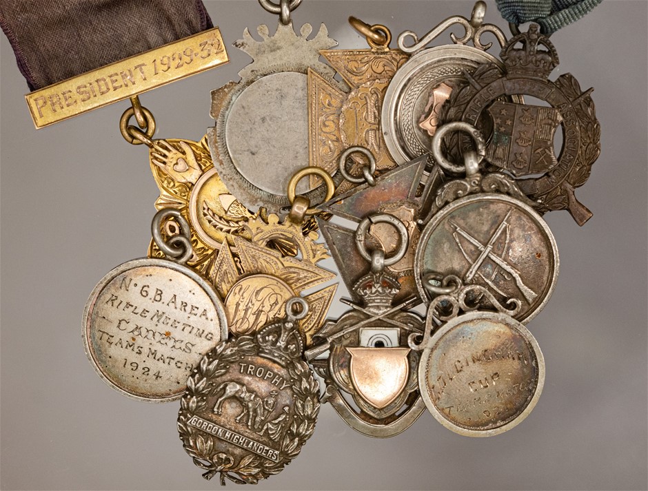 12 x NZ assorted medals awarded to the 'Kells' family Auction (0104 ...