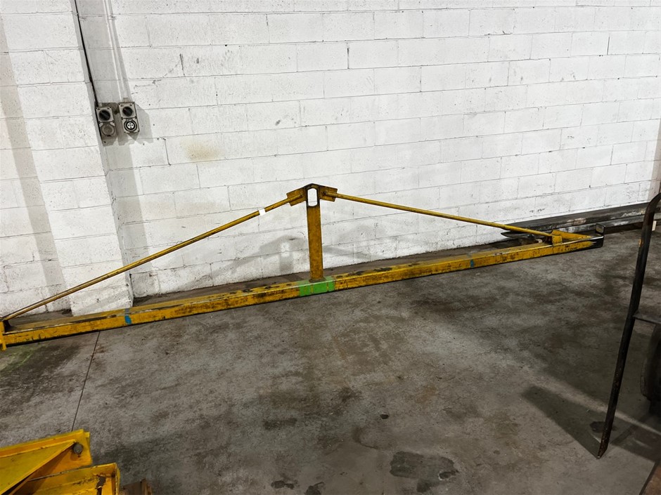 Forklift Spreader Bar Attachment Auction (0017-5058025) | Grays Australia