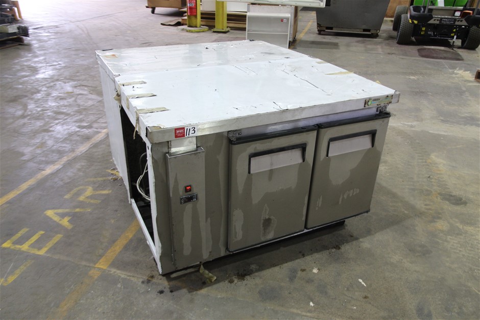 2x Freezer Units & 5 Compressor unit Auction (0113-5057842) | Grays ...