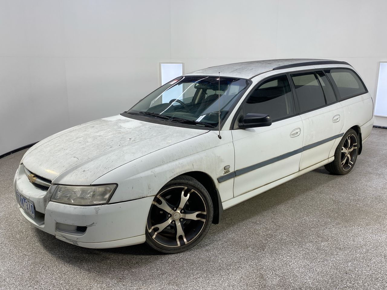 2005 Holden Commodore Executive VZ Automatic Wagon Auction (0001 ...