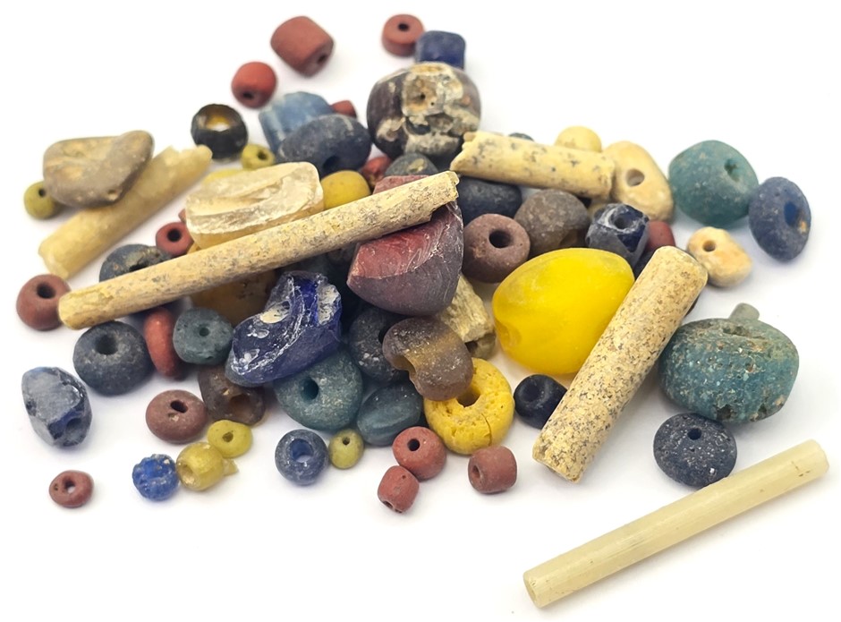 1000BC ANCIENT WESTERN ASIATIC JEWELLERY BEAD COLLECTION Auction (0001 ...
