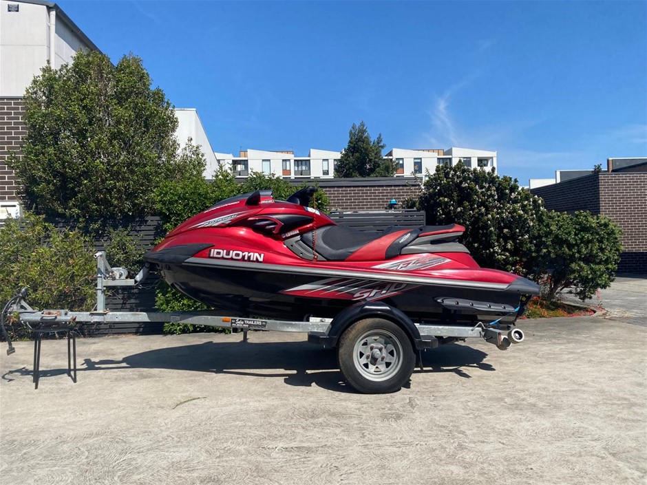 2009 YAMAHA FZS JETSKI- NO RESERVE Auction (0001-10082150) | Grays ...