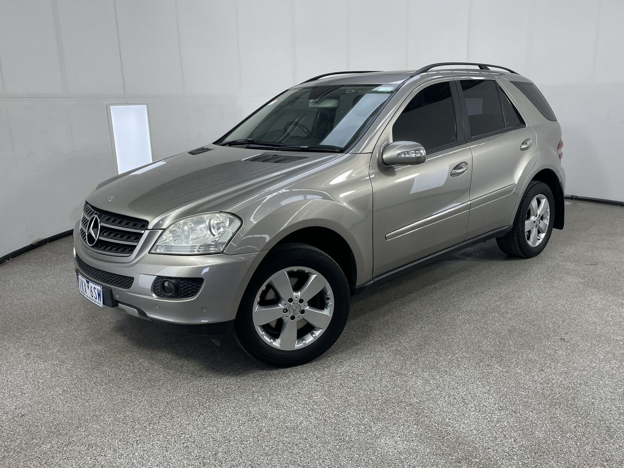 2005 Mercedes Benz ML500 Luxury W164 Automatic Wagon Auction (0001 ...