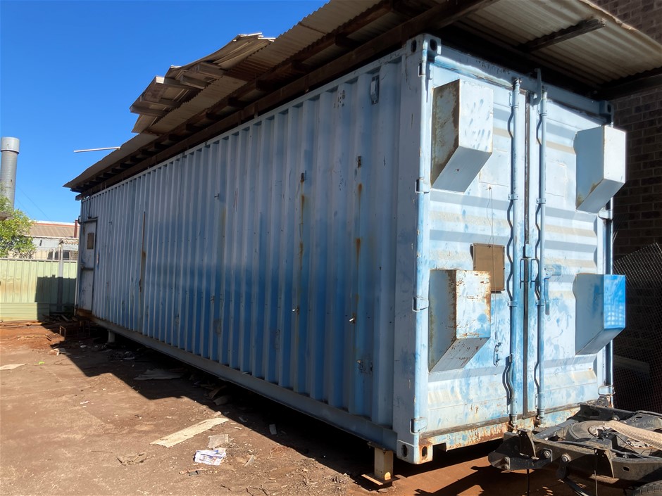 40' Ex Sand Blasting Shipping Container Auction (0001-5058472) | Grays ...