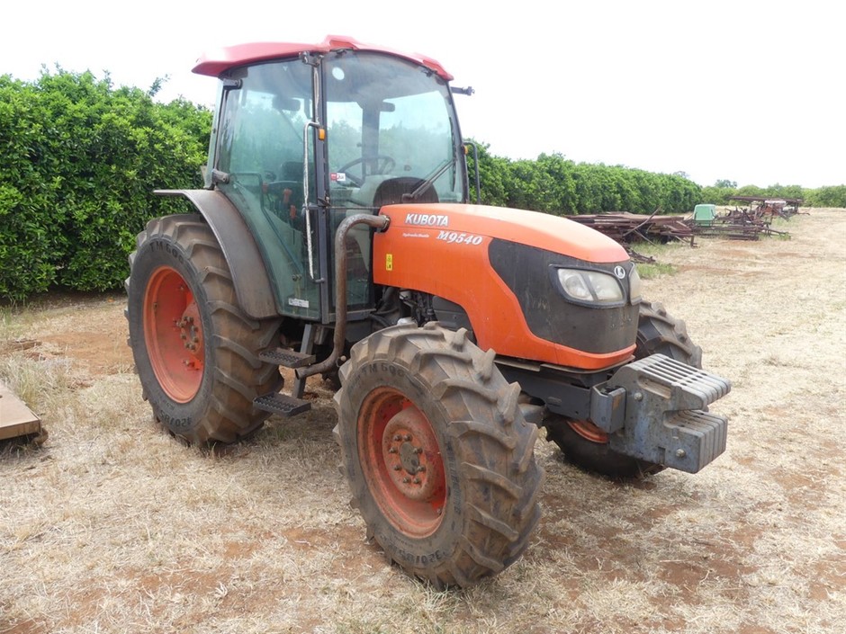 2014 Kubota M9540D Utility Tractor Auction (0201-5058393) | Grays Australia