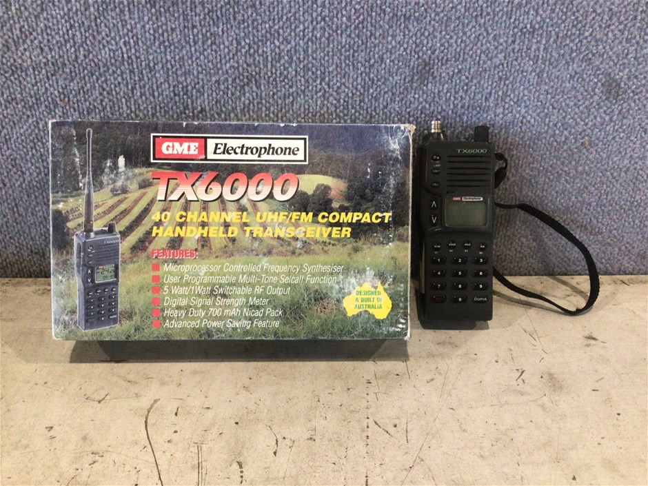 GME TX6000 Hand Held UHF Radio x 14 Auction (0020-8019435) | Grays ...