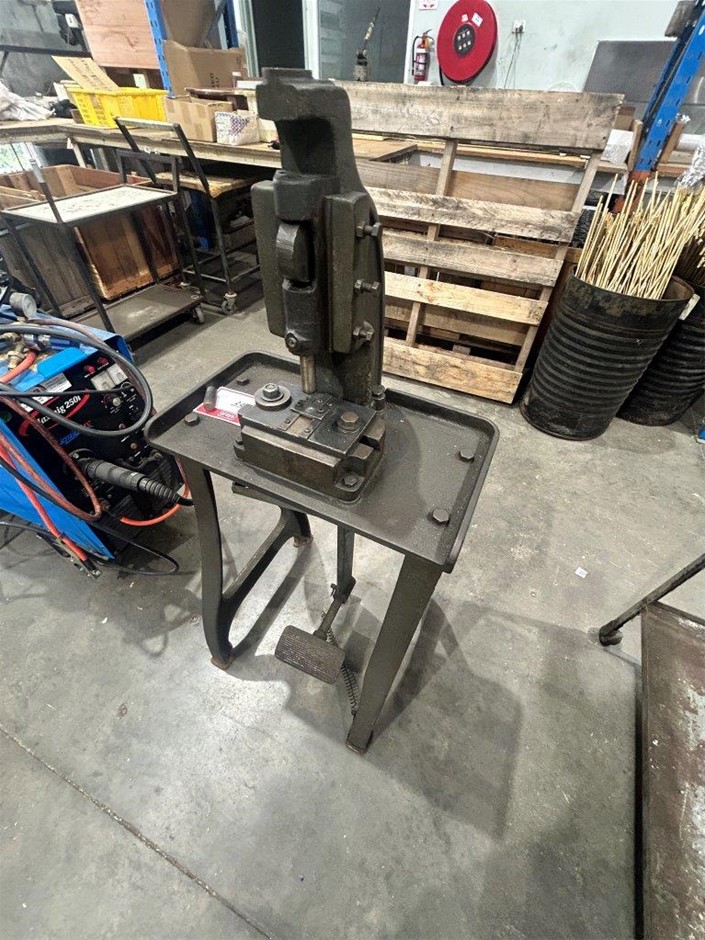 Foot Press Auction (0033-7054418) | Grays Australia