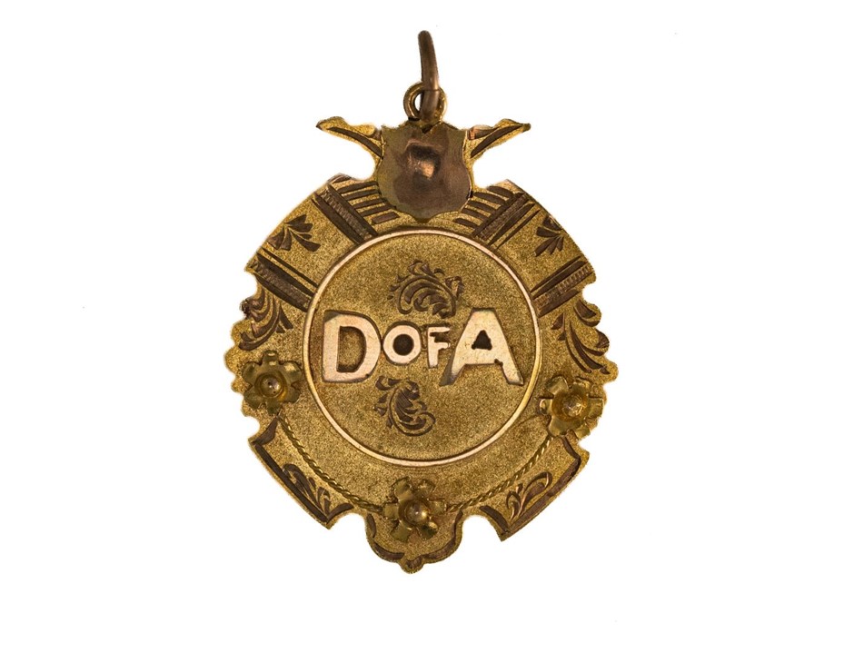 1927 NZ Draper of Australia Gold 9Ct medal, awarded to D.H.Cook May 20 ...