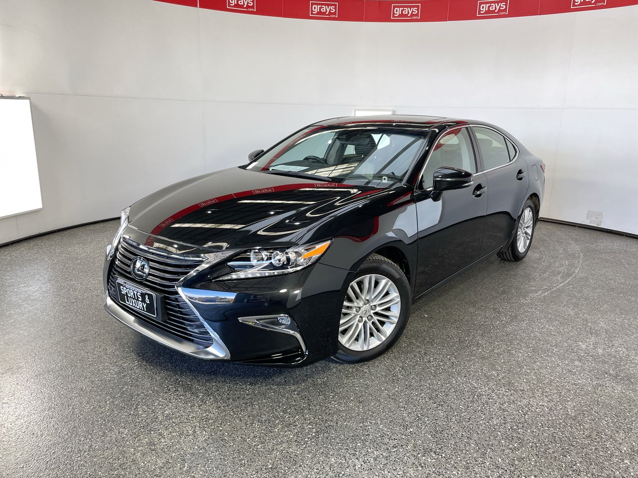 2016 Lexus ES ES350 LUXURY GSV60R Automatic Sedan Auction (0001 ...