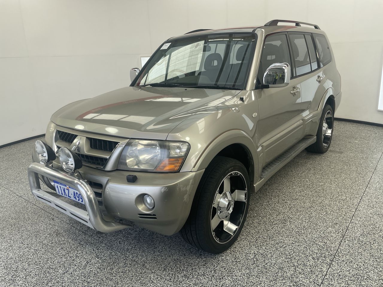 2003 Mitsubishi Pajero Exceed NP Automatic Wagon Auction (0001-9055530 ...