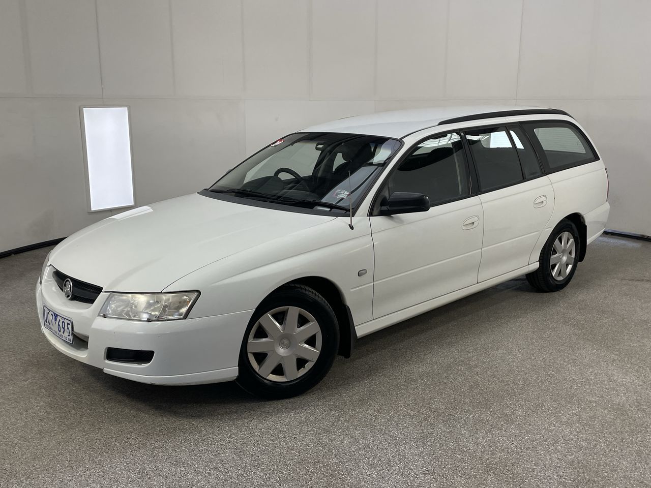 2006 Holden Commodore Executive VZ Automatic Wagon Auction (0001 ...