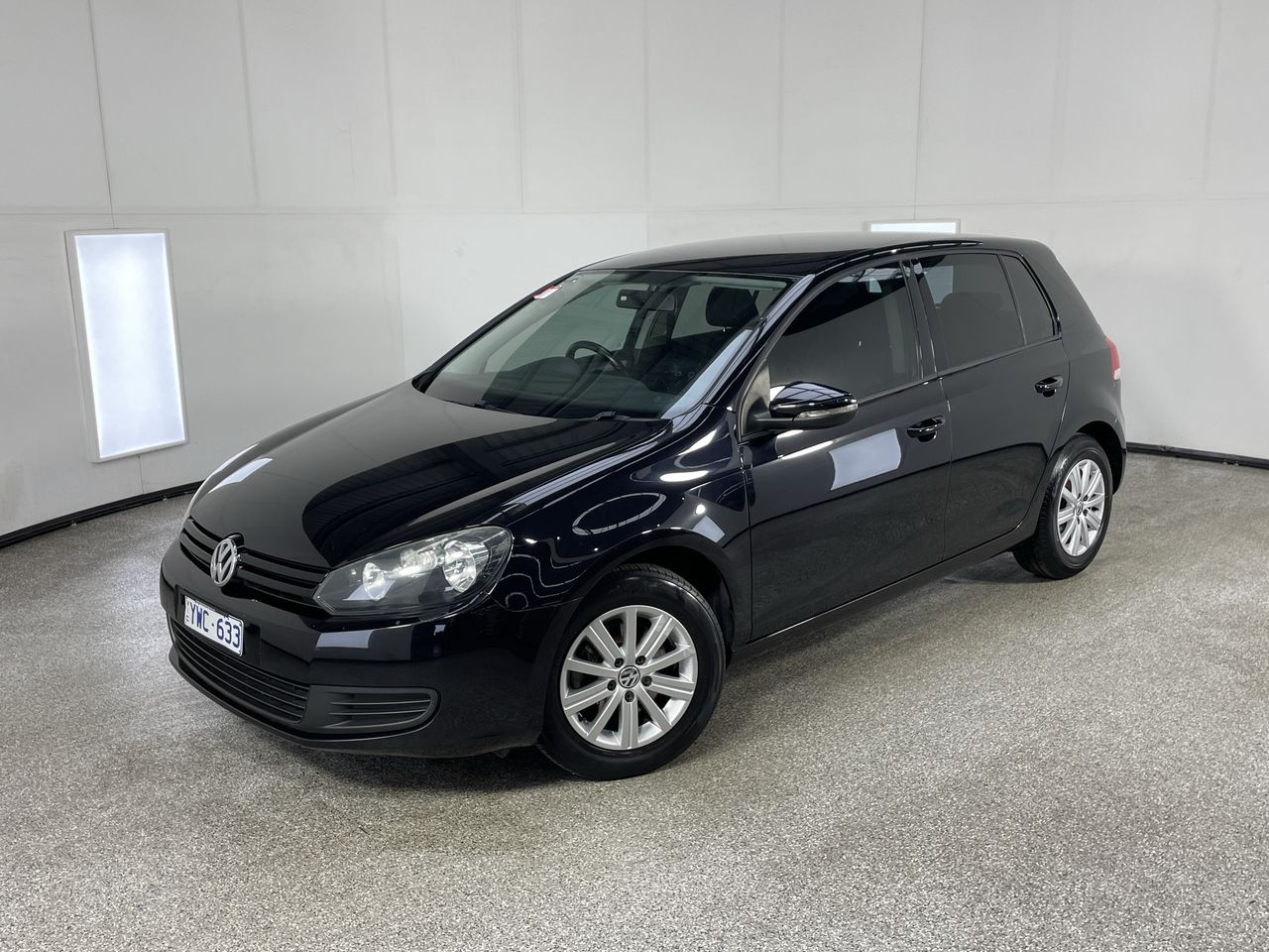 Volkswagen Golf 90TSI Trendline A6 Automatic Hatchback Auction (0001 ...