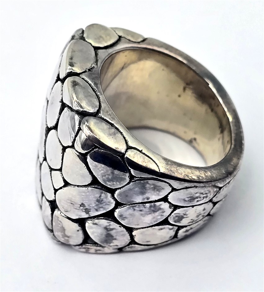 VINTAGE STERLING SILVER CHUNKY MENS RING Auction (0004-2562996) | Grays ...