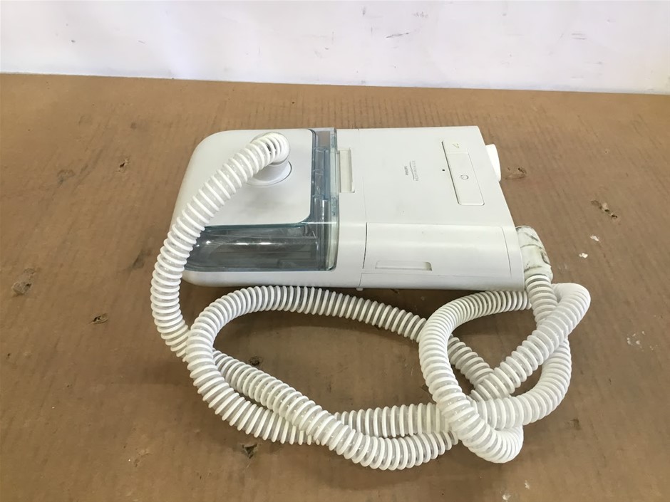 PHILIPS Dream Station Auto CPAP Machine Auction (0024-2563289) | Grays ...