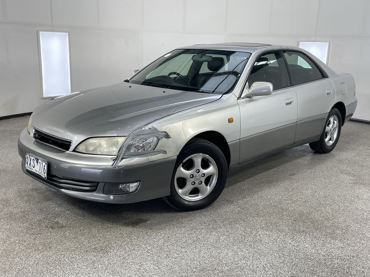 2000 Lexus ES300 LXS Automatic Sedan Auction (0001-21039941) | Grays ...
