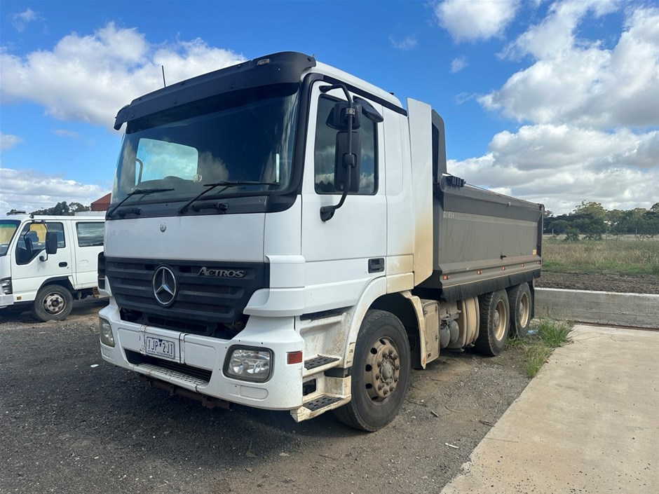 2004 Mercedes-Benz SK CAB 6 x 4 Tipper Truck Auction (0001-3031893 ...